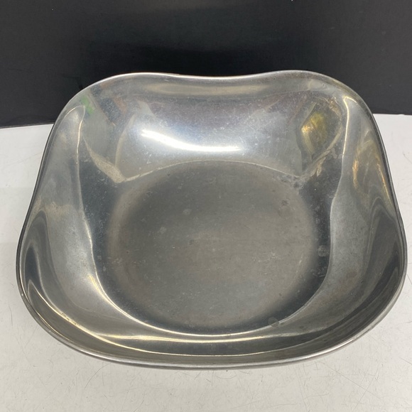 Wilton Armetale | Dining | Wilton Armetale Square Boston Bowl Plough ...